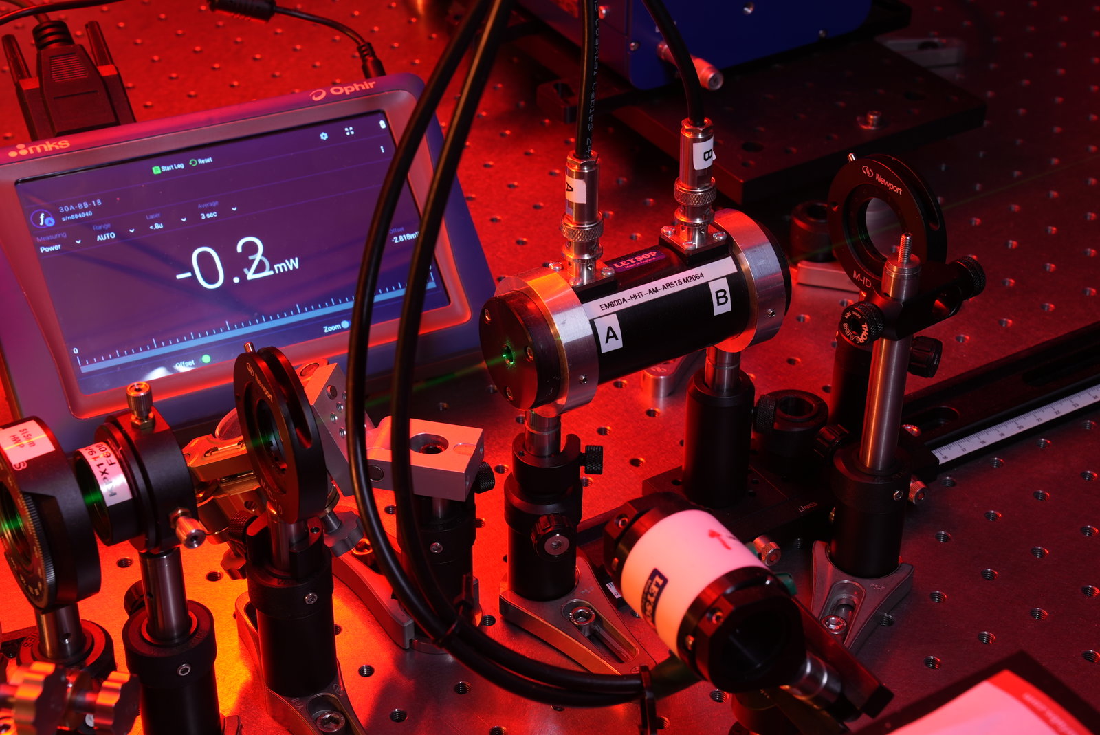 Optical Nano Fabrication | DIC Microscopy | Sphotonix